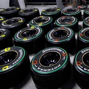 F1 tyre tactics vital - TNT Sports