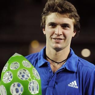 Metz glory for Simon - TNT Sports