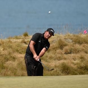 Phil Mickelson says father time no problem in US Open quest - TNT Sports