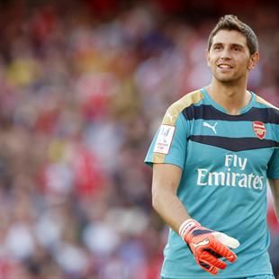 Emiliano Martinez makes Wolves loan switch - TNT Sports
