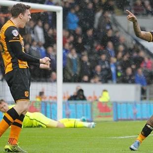 Steve Bruce smiling as Tigers take down Birmingham to go second - TNT ...