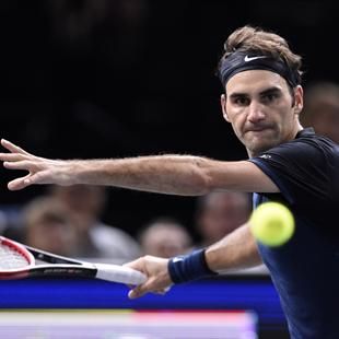 Roger Federer loses to John Isner in Paris Masters, Rafa Nadal saves match point to win - TNT Sports