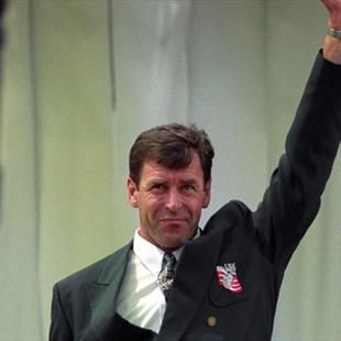 Pat Bonner backs Celtic to defeat Ajax - TNT Sports