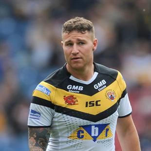 Shoulder injury sidelines Huddersfield's Jamie Ellis for up to 10 weeks ...