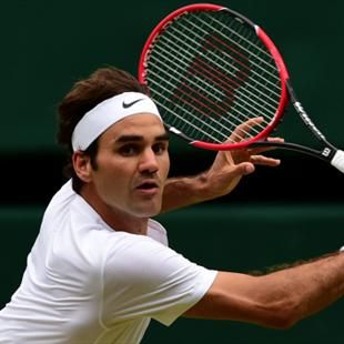 Roger Federer shows encouraging form in Halle - TNT Sports