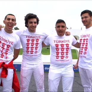 Turkey fans hit Nice - Football video - TNT Sports