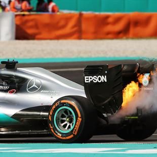 Mercedes figure out what made Hamilton's engine blow up - TNT Sports
