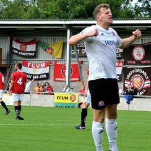 Meet Danny Rowe - the man who puts Messi and Zlatan to shame - TNT Sports