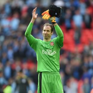 Arsenal's top-four hopes are all but over, admits 'angry'Petr Cech ...