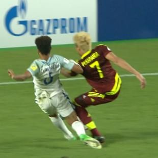 Freddie Woodman saves Adalberto Penaranda penalty - Football video ...
