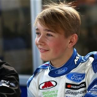 Double amputee Billy Monger on podium after F3 debut - TNT Sports