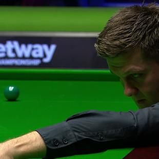 An astonishing piece of luck for Ryan Day - Snooker video - TNT Sports