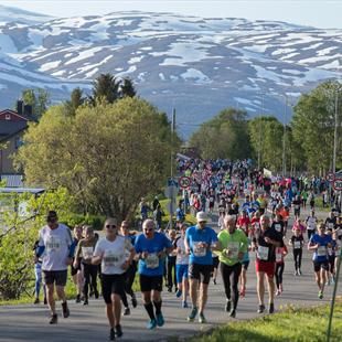 Race profile: Midnight Sun Marathon - Tromso, Norway - TNT Sports