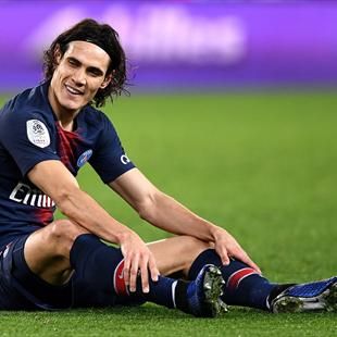 Football news - Paper Round: Chelsea target £50m Cavani - TNT Sports