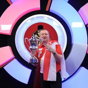 Darts news - Glen Durrant emulates Eric Bristow with third straight BDO ...