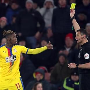 Hodgson unhappy with treatment of Zaha following red card - TNT Sports