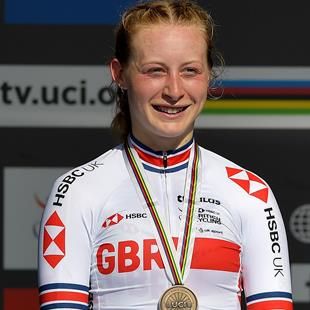 Cycling news – Briton Elynor Backstedt signs three-year deal with elite ...