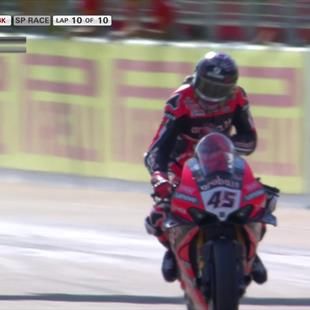 Watch emotional Scott Redding pip Jonathan Rea at Teruel - Superbikes ...