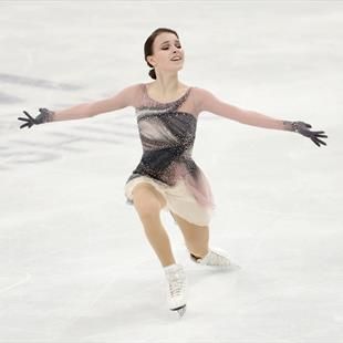 Anna Shcherbakova wins gold in Figure skating world championships ...