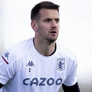 Football news - Tom Heaton to join Manchester United as free agent and ...