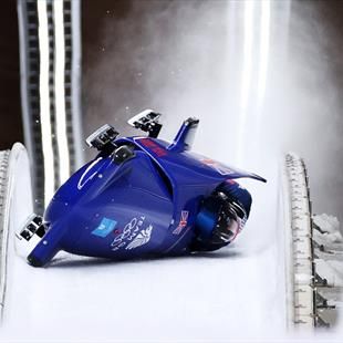 Brad Hall and Nick Gleeson in scary high-speed two-man bobsleigh crash ...