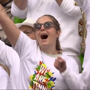 Unforgettable scenes as French Open crowd sing for Jo-Wilfried Tsonga ...