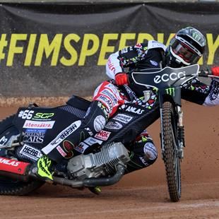 Speedway Grand Prix Sweden Qualifying as it happened - Riders battle ...
