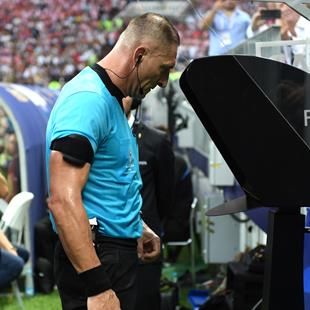 How does VAR work at the World Cup? What is semi-automated offside and ...