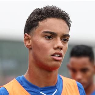 Ronaldinho's son Joao de Assis Moreira joins Barcelona to emulate ...