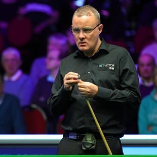 Scottish Open snooker: James Cahill holds nerve to edge out Stan Moody ...