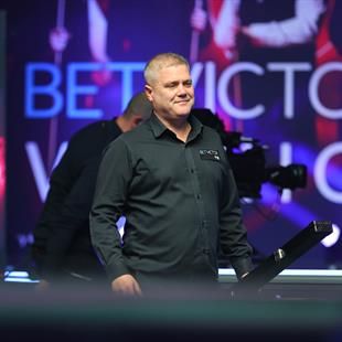 Welsh Open 2023: Robert Milkins beats Tian Pengfei to reach second ...