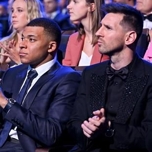 The Best FIFA Football Awards 2022 LIVE - Lionel Messi and Alexia Putellas win top awards - TNT ...