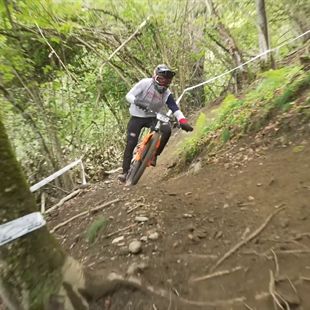 Isabeau Courdurier, Jesse Melamed, Harriet Harnden - The riders to ...