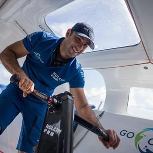 Poetry, a terrifying auto-tack and tight racing - The Ocean Race 2022 ...