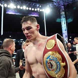 Chris Billam-Smith downs Lawrence Okolie, Leigh Wood beats Mauricio ...