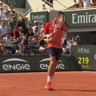 French Open: Carlos Alcaraz with a dreamy drop shot as Novak Djokovic ...