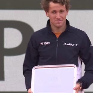 French Open: Casper Ruud lifts runner-up trophy after losing to Novak ...