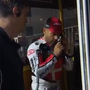 'It looks stupid!' - Nicki Pedersen rings referee to protest decision ...