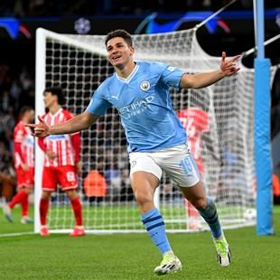 'The finish is incredible' - Julian Alvarez levels for Manchester City ...