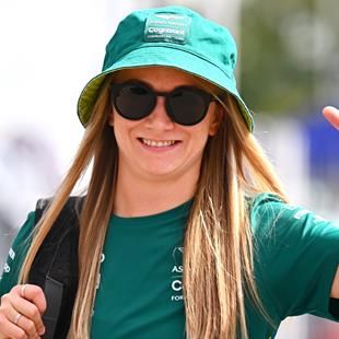 Jessica Hawkins becomes first woman to test drive Formula 1 car since ...