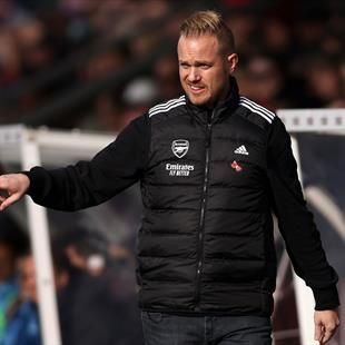 Arsenal coach Jonas Eidevall describes Manchester City's Gareth Taylor ...