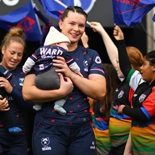 Premiership Women's Rugby: Dave Ward hails 'incredible' wife Abbie on ...