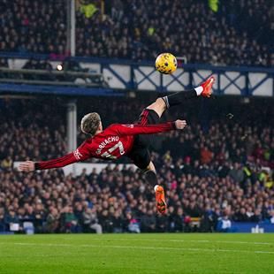 ‘Already goal of the season’ – Erik ten Hag in awe of Alejandro ...