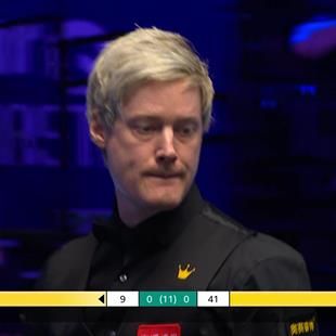 Neil Robertson sinks long red before accidently potting cue ball in ...