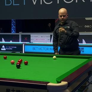 'Oh, wow' - Luca Brecel shanks black off spot as struggles continue at ...