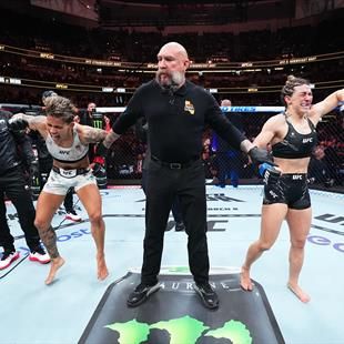 UFC 298: Wild celebrations as Amanda Lemos wins war with Mackenzie Dern ...