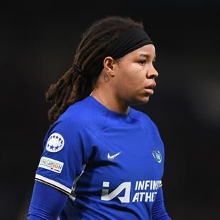 Mia Fishel: Chelsea striker suffers anterior cruciate ligament injury while on international ...