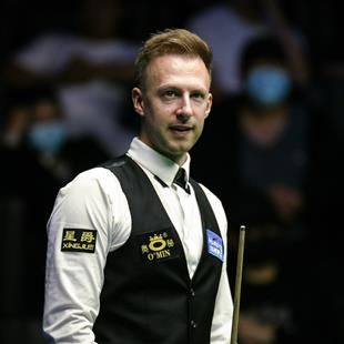 Judd Trump 'outrageous' flukes help him book World Open semi-final spot ...