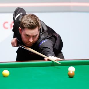 Jak Jones edges Jordan Brown to reach Championship League snooker last ...