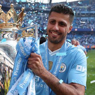 Rodri says Arsenal 'just wanting a draw' at Etihad showed 'difference ...